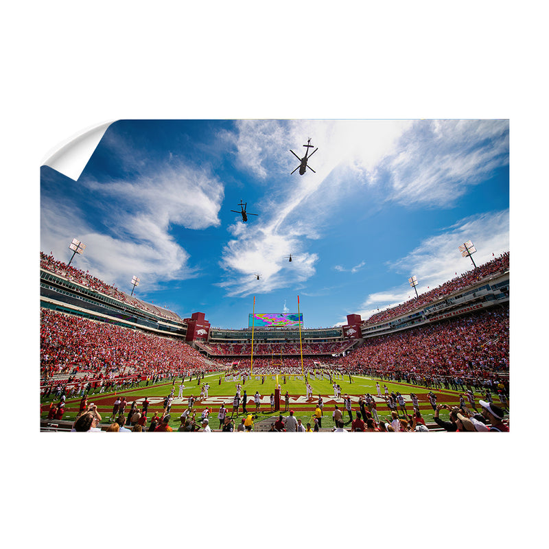 ARKANSAS RAZORBACKS - WALL DECAL - College Wall Art